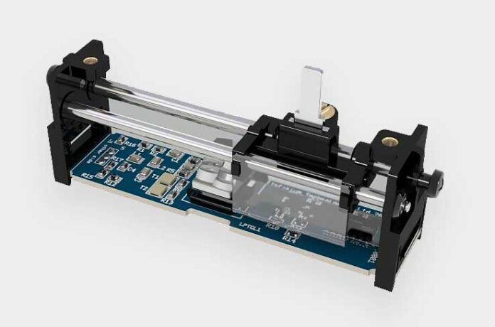 What Is a Crossfader on a DJ Controller? - djgear2k